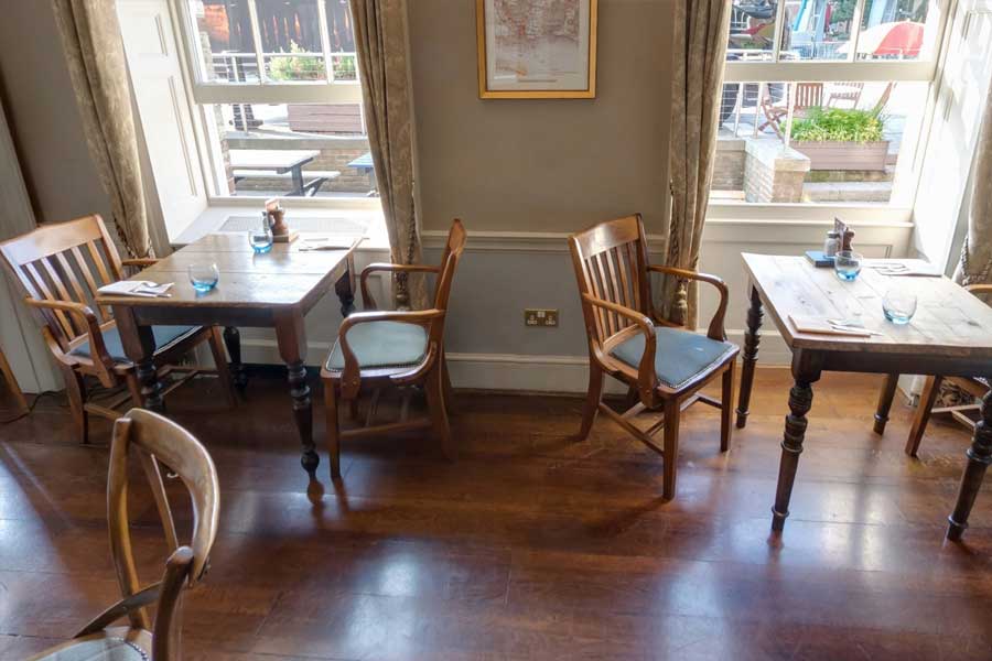 The Old Customs House - Take a 360 tour of The Old Customs House Pub ...