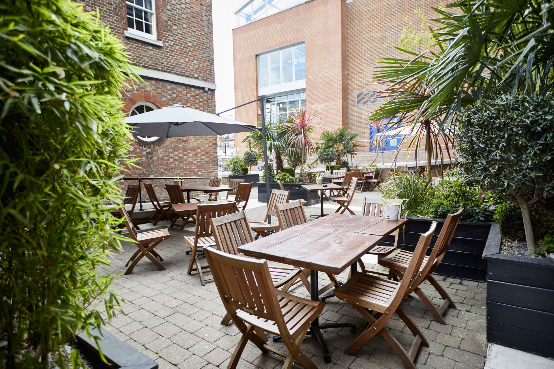 The Old Customs House - Take a 360 tour of The Old Customs House Pub ...