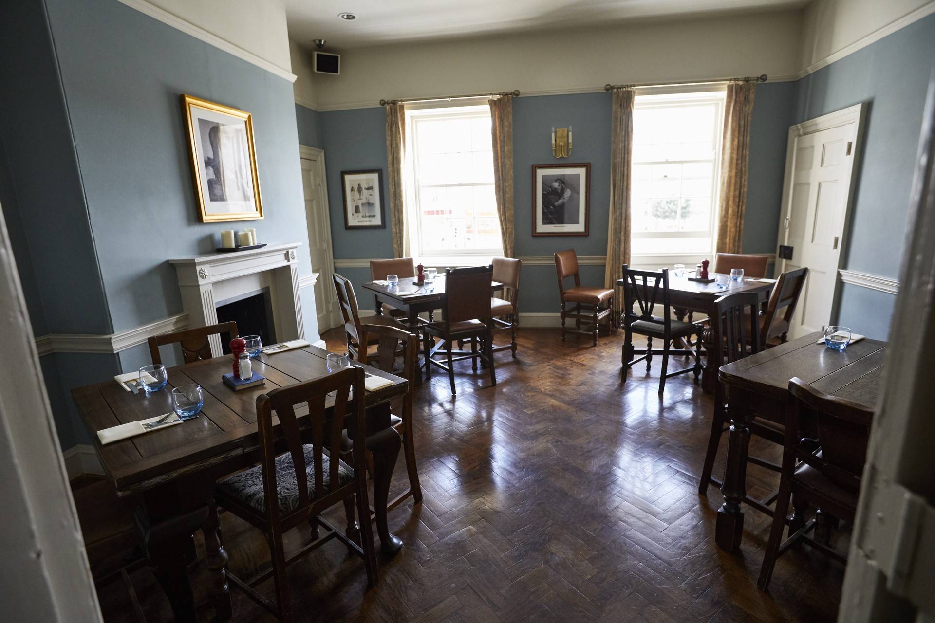 The Old Customs House - Take a 360 tour of The Old Customs House Pub ...