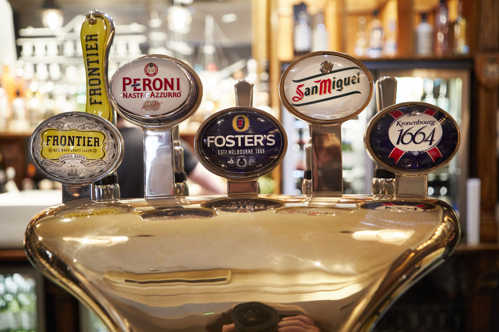 The Old Customs House - Drink at The Old Customs House Pub & Restaurant ...